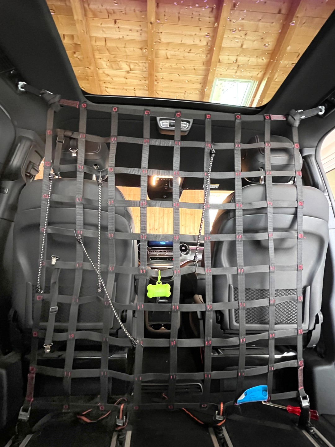 Load-securing net Load compartment partition Vito - Dr. THIEL GmbH