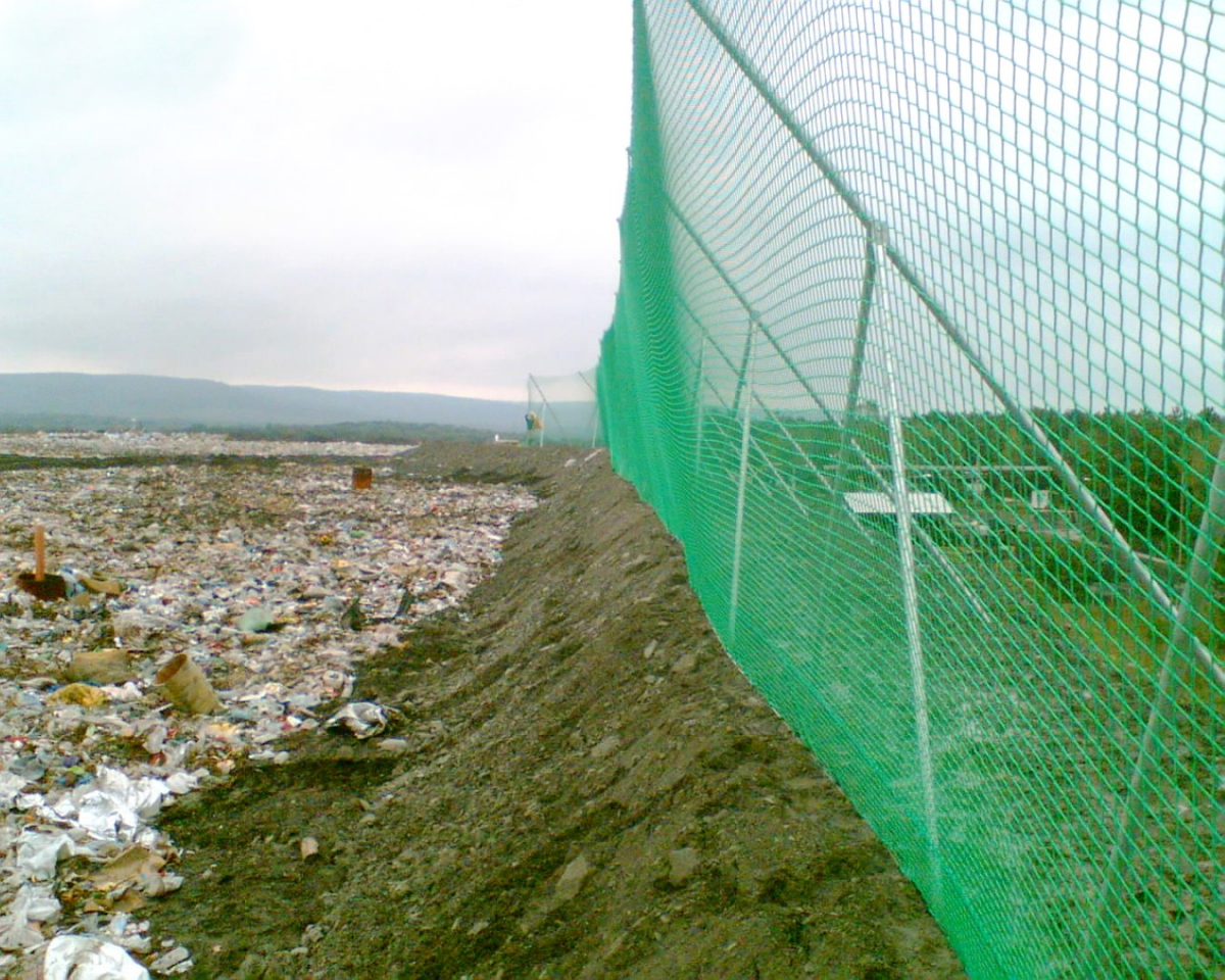 Mobile catch fence system standard variant